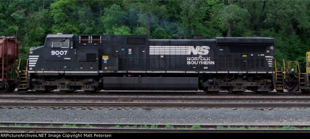 NS 9007